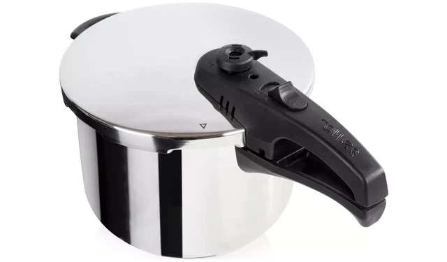 TOWER 6 LITRE Stainless Steel Pressure Cooker Stainless steel Lid £24. ...