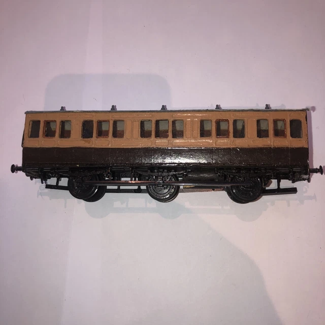 4MM LSWR ADAMS 6 Wheel 34’ 1st / 2nd Composite Carriage 1884 Kit Built ...