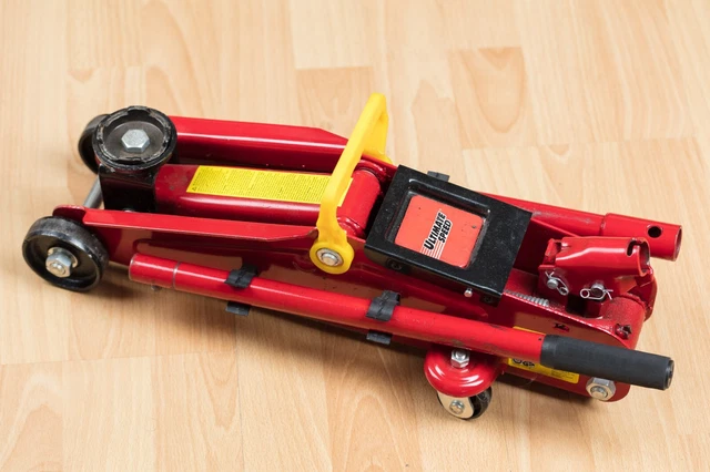 ULTIMATE SPEED HYDRAULIC Car Trolley Jack Up to 2 Ton 2000kg ...