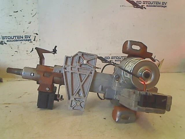 BOITIER DE COLONNE DE DIRECTION Renault Clio IV (5R) 2017 6700003800A #145105 EUR 75,00 ...