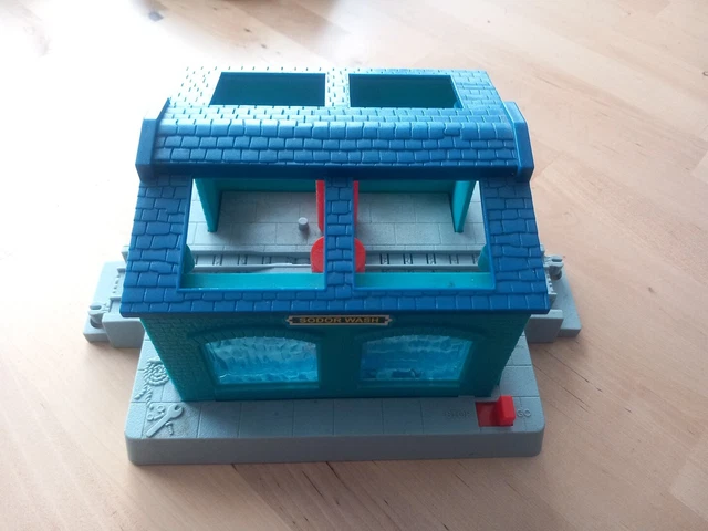 THOMAS AND FRIENDS - Sodor Engine Wash - Trackmaster £10.99 - PicClick UK