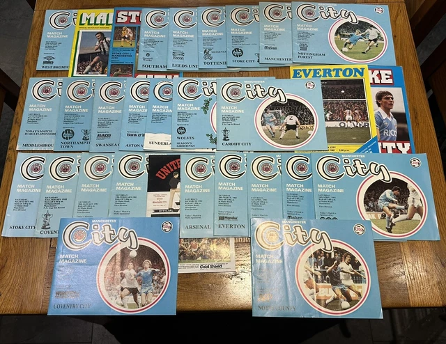 MANCHESTER CITY 1981/82 FULL SET OF HOME PROGRAMMES x30 (PLUS AWAY ...