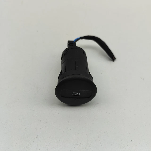 POLESTAR 2 534 EV USB Type C Ports 32371568 Électricité 350KW 2023 ...
