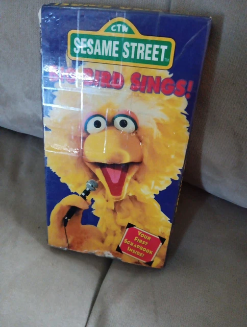 Sesame Street Big Bird Sings Vhs 1995 Rare Tested And Working £749