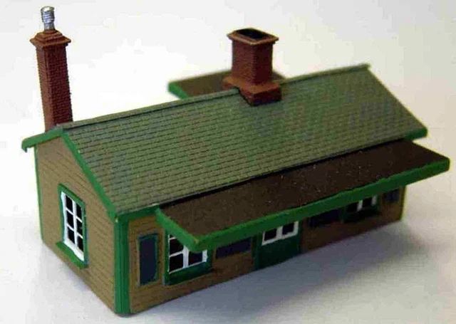 SUBURBAN STATION BUILDING Brass A52 UNPAINTED N Gauge Scale Langley ...