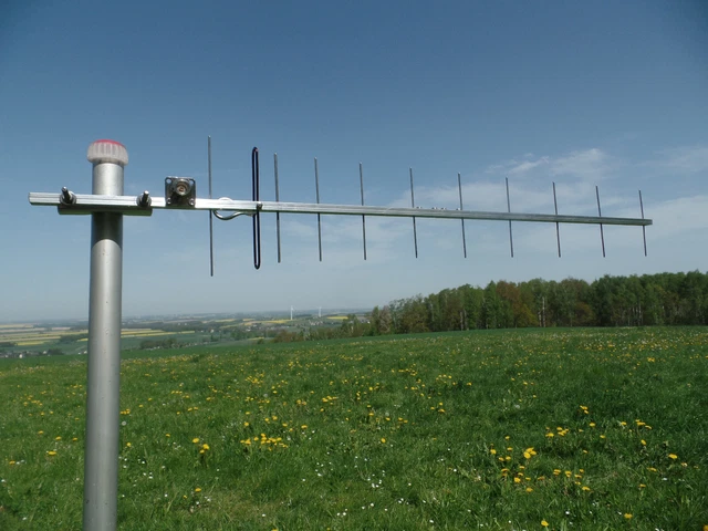 11 ELEMENT 1296 MHz 2-teilig 23cm Yagi Antenne Richtantenne ATV ...