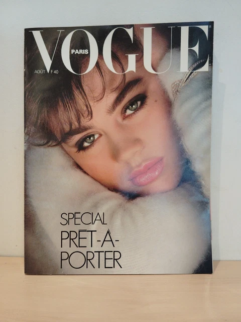 VOGUE PARIS AOÛT 1984 Lisa Hollenbeck 388.pages EUR 20,00 - PicClick FR