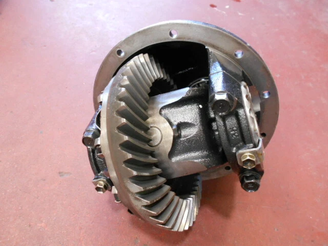 TOYOTA HIACE HILUX Reconditioned Differential Diff Centres EUR 641,09 ...