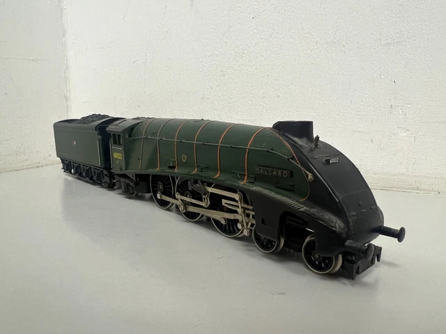 HORNBY OO GAUGE Steam Locomotive R309 BR 4-6-2 A4 60022 Mallard ...
