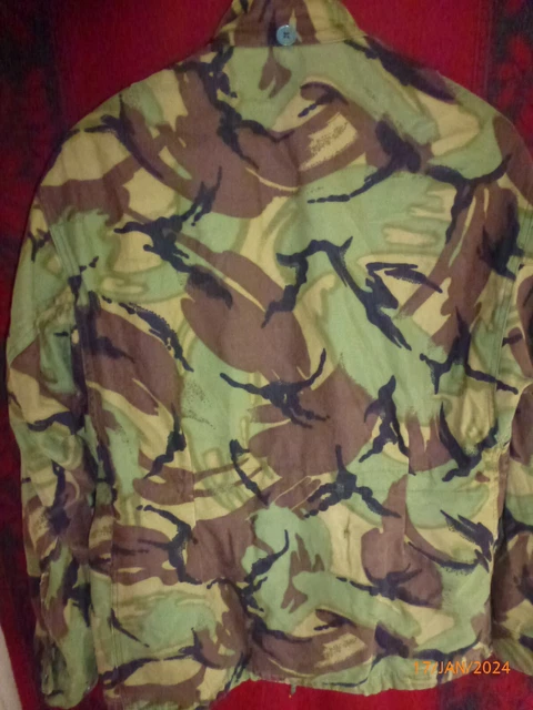 1968 PATTERN DPM JACKET sz 2 EARLY DPM COLOURS & BUTTONS 1972 FALKLANDS ...