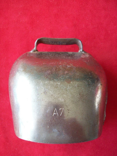 ANCIEN CLOCHE GRAVÉ Dessus A7 EUR 12,00 - PicClick FR