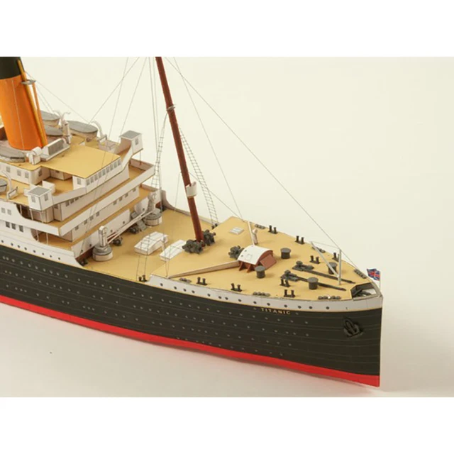 TITANIC SHIP PAPER Model Kit Papercraft for Kids Adult Home Decor £15. ...