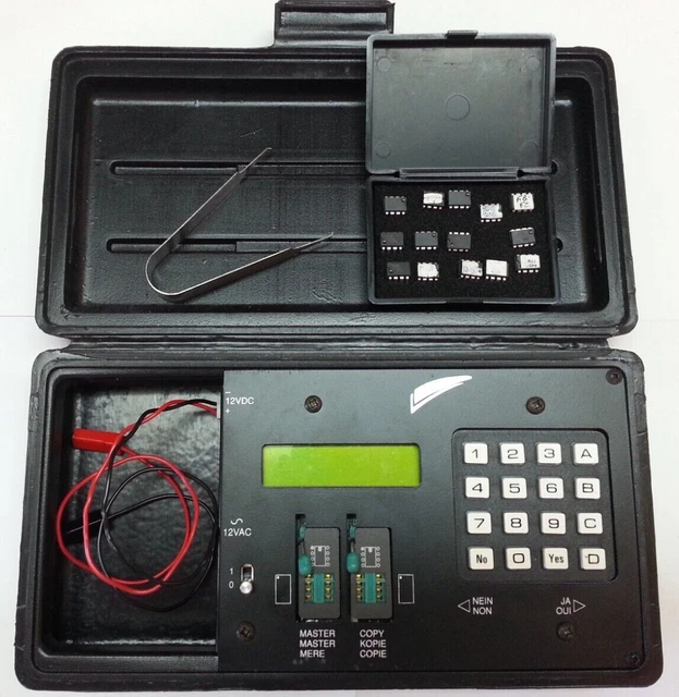 SCANTRONIC 7200 7300 NVM Chip Programmer Excellent Condition £19.99 ...