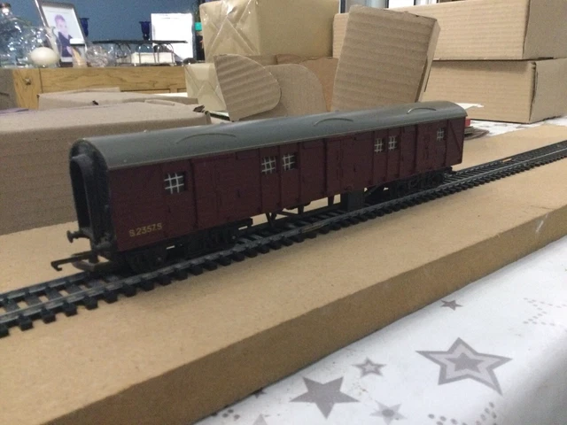 TRIANG OO GAUGE, R225/7 Maroon Utility Van No S2357S, Used Very Good ...