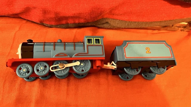 TOMY TRACKMASTER THOMAS The Tank Engine Battery Train Set Edward £20.00 ...