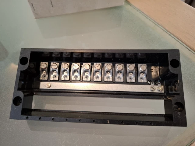 GPO FUSE MOUNTING Box type 1031C A6X/1 £14.99 - PicClick UK