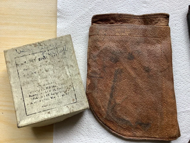 VINTAGE HARDY CAST Wallet Plus Box With Flies Etc £19.00 - PicClick UK