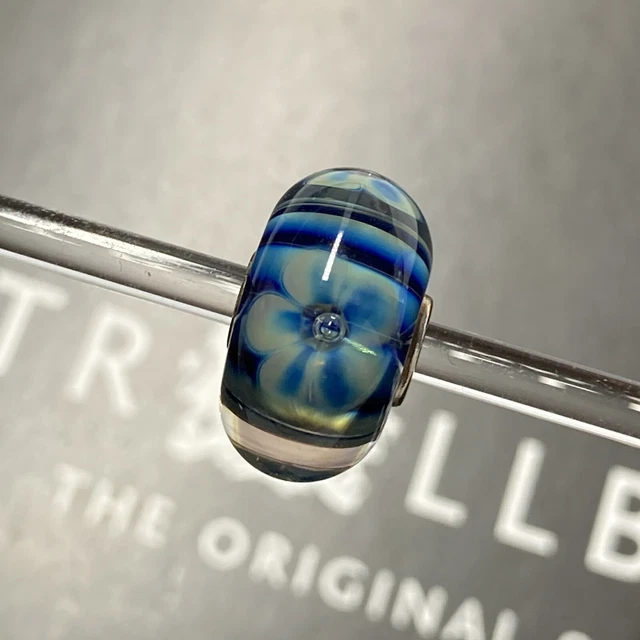 TROLLBEADS HTF RARE Floating Flower Unique Glass Bead OOAK $229.00 ...