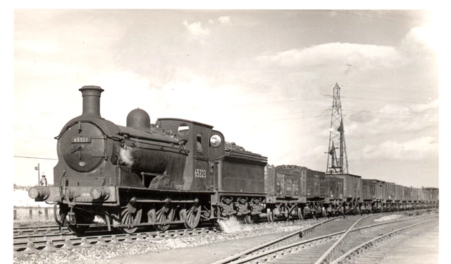 EX LNER CLASS J36 0-6-0 No 65323 near THORNTON JUNCTION in Sept 1950 R ...