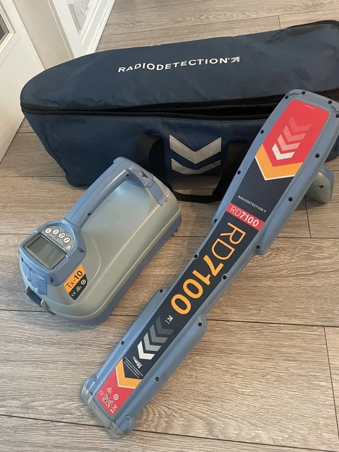 RADIODETECTION RD7100 DL PRECISION CABLE & PIPE LOCATOR Tx 10 Genny £ ...