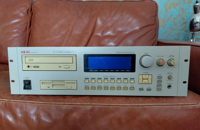 AKAI SAMPLER CD3000XL, Campionatore retrò, buone condizioni, solo per ...