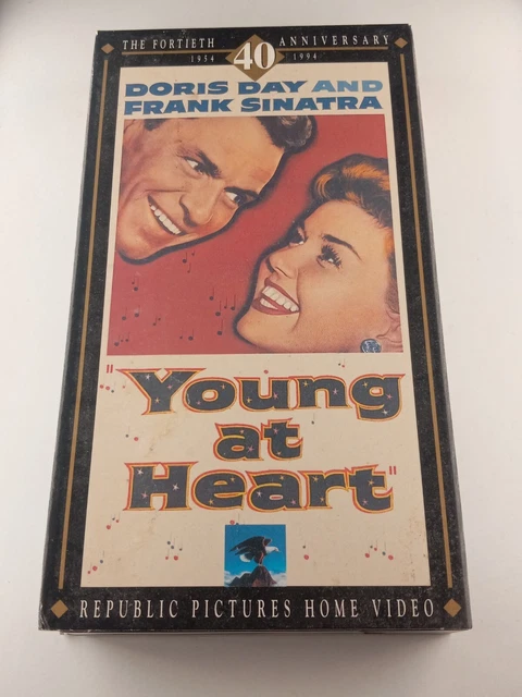 YOUNG AT HEART (VHS) 1954 Doris Day, Frank Sinatra, Gig Young TESTED £2 ...