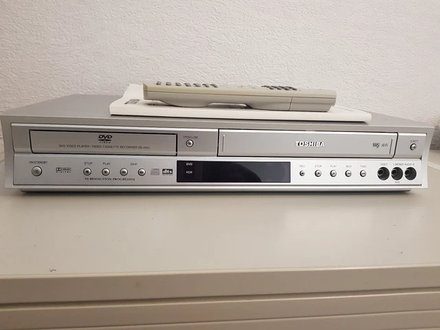TOSHIBA SD-24 VLSL VTR Combo Device VCR VHS Video Recorder Combo £120. ...