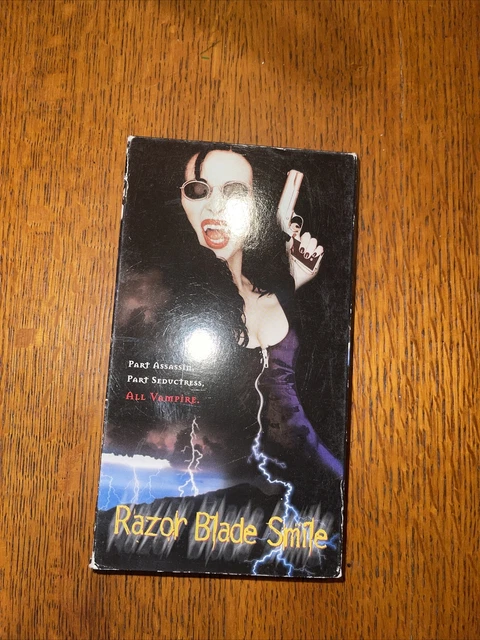VHS TAPE RAZOR BLADE SMILE horror classic movie tested working £5.97 ...