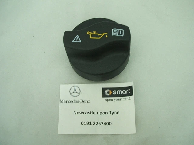 NEW GENUINE MERCEDES-BENZ Engine Oil Filler Cap A0000101385 £12.45 ...