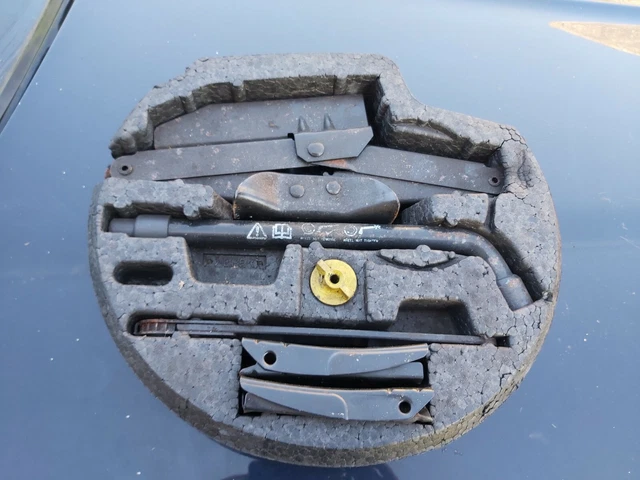 JAGUAR XJ8 X308 Xjr X300 Xj6 Daimler Toolkit And Jack £40.00 - PicClick UK