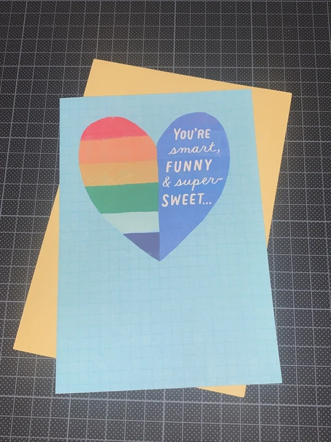 HALLMARK LIEBESKARTE: REGENBOGENHERZ intelligent lustig süß froh und ...