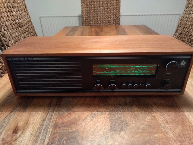 VINTAGE ROBERTS RM50 Radio 1970’s In Teak Hardwood Case. Needs Work But ...