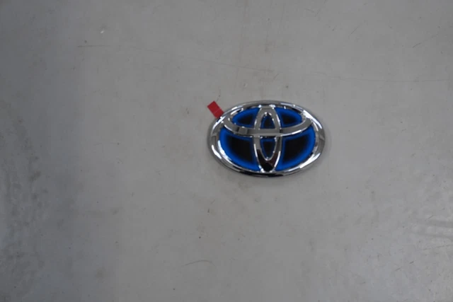 GENUINE NEW TOYOTA Prius 2022 Front Grille Badge Emblem Logo £26.72 ...