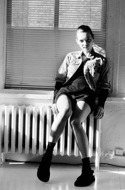 KATE MOSS MODEL in a Calvin Klein fashion show 1993 Old Photo 116 EUR 6 ...