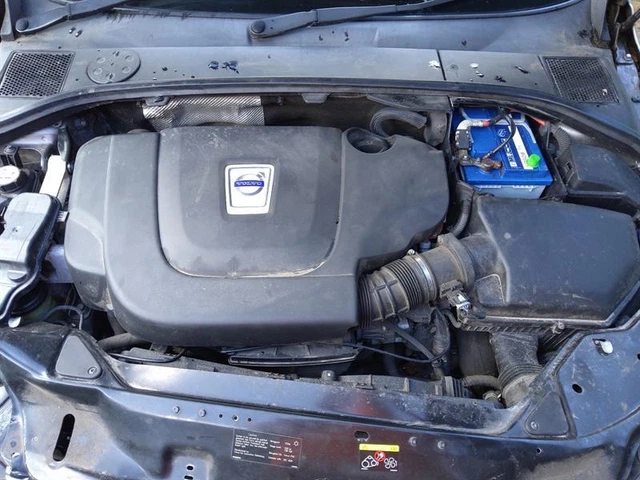 VOLVO XC70 D5 SE AWD MK2 2007 On 2400 DIESEL D5244T10 Engine £2,495.00 ...