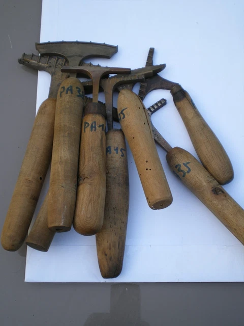 FER À DORER en Bronze , Outil Ancien ,Relieur,Reliure (5) EUR 30,00 ...