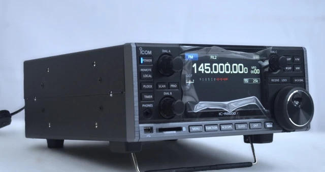ICOM IC-R8600 RICEVITORE Multimodale da 0,1 a 3000 MHz nuovo in ...