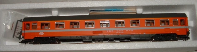 ROCO 4236D EUROFIMA express train 1st class at SBB CFF FFS 1970 503-1 ...