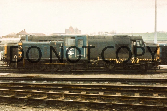 UK DIESEL TRAIN Railway Photograph Of Class 03 03371 Loco. Rm03-56 £1. ...