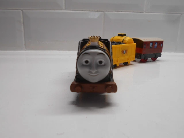 FISHER PRICE TRACKMASTER thomas the tank engine battery train stephen and coach £9.99 - PicClick UK