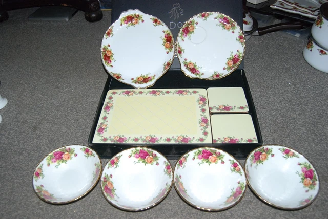 ROYAL ALBERT BONE China Old Country Rose Job Lot Plates/Dishes/Mats £21 ...