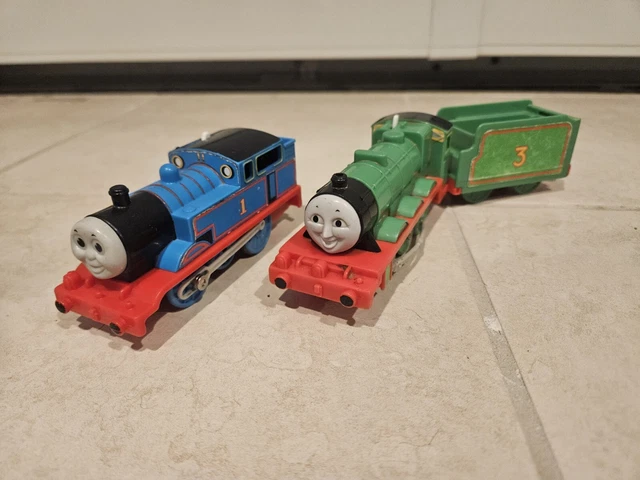 THOMAS & FRIENDS Trackmaster Tomy Motorized Thomas & Henry *FOR PARTS ...