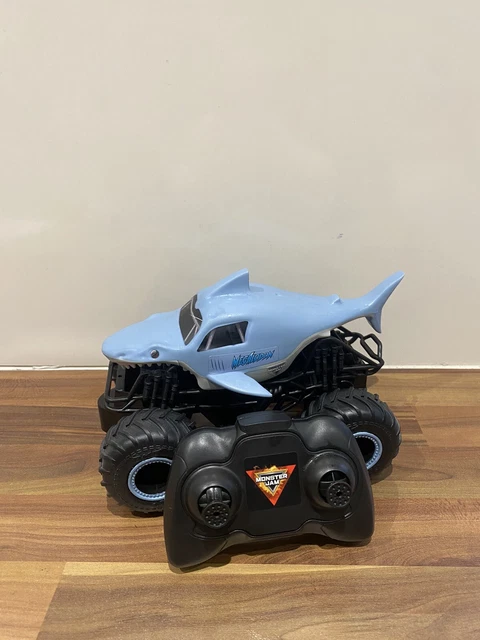 MONSTER JAM MEGALODON 1:24 Remote Radio Controlled Truck - Blue £19.95 ...