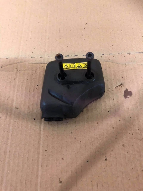 ROBIN NB26 BRUSHCUTTER Air Filter Housing Assembly. £14.95 - PicClick UK