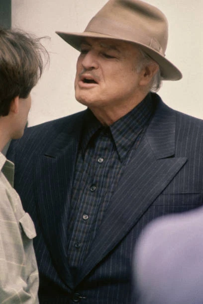 ACTOR MATTHEW BRODERICK Actor Marlon Brando On The Set Of 'The Fre- Old ...