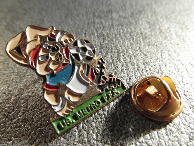 RARE PIN'S PINS - U.S METRO FFF - SPORT - RATP - FOOTBALL - RABBIT ...