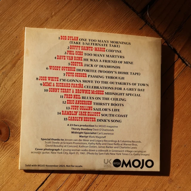 MOJO MAGAZINE + Cd November 2025 (Bob Dylan, Keith Moon, Syd Barrett ...
