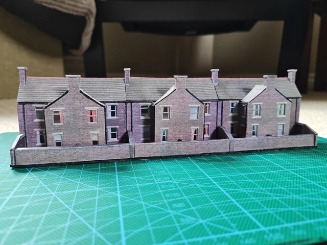 SCALESCENES N GAUGE Model Card Building Low Relief Terrace House Backs ...