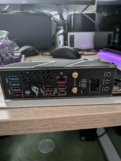 ASUS ROG CROSSHAIR VIII Impact X570 AM4 Motherboard £104.70 - PicClick UK