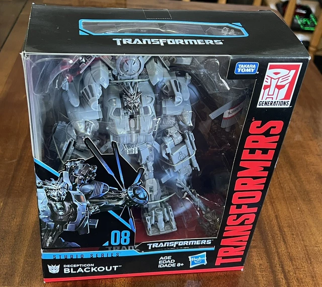 TRANSFORMERS STUDIO SERIES Blackout New Sealed w/ Scorponok 2017 Leader ... TRANSFORMERS STUDIO SERIES Blackout New Sealed w/ Scorponok 2017 Leader ...